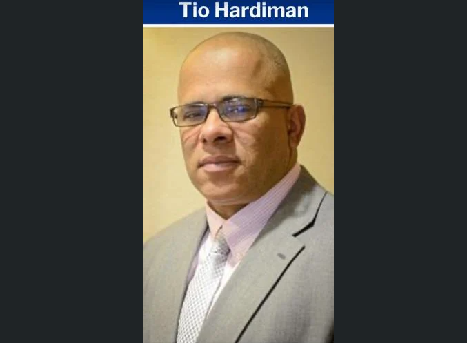 On WLPO Morning Show, Chicago “Violence Interrupter” Offers Approach to ...